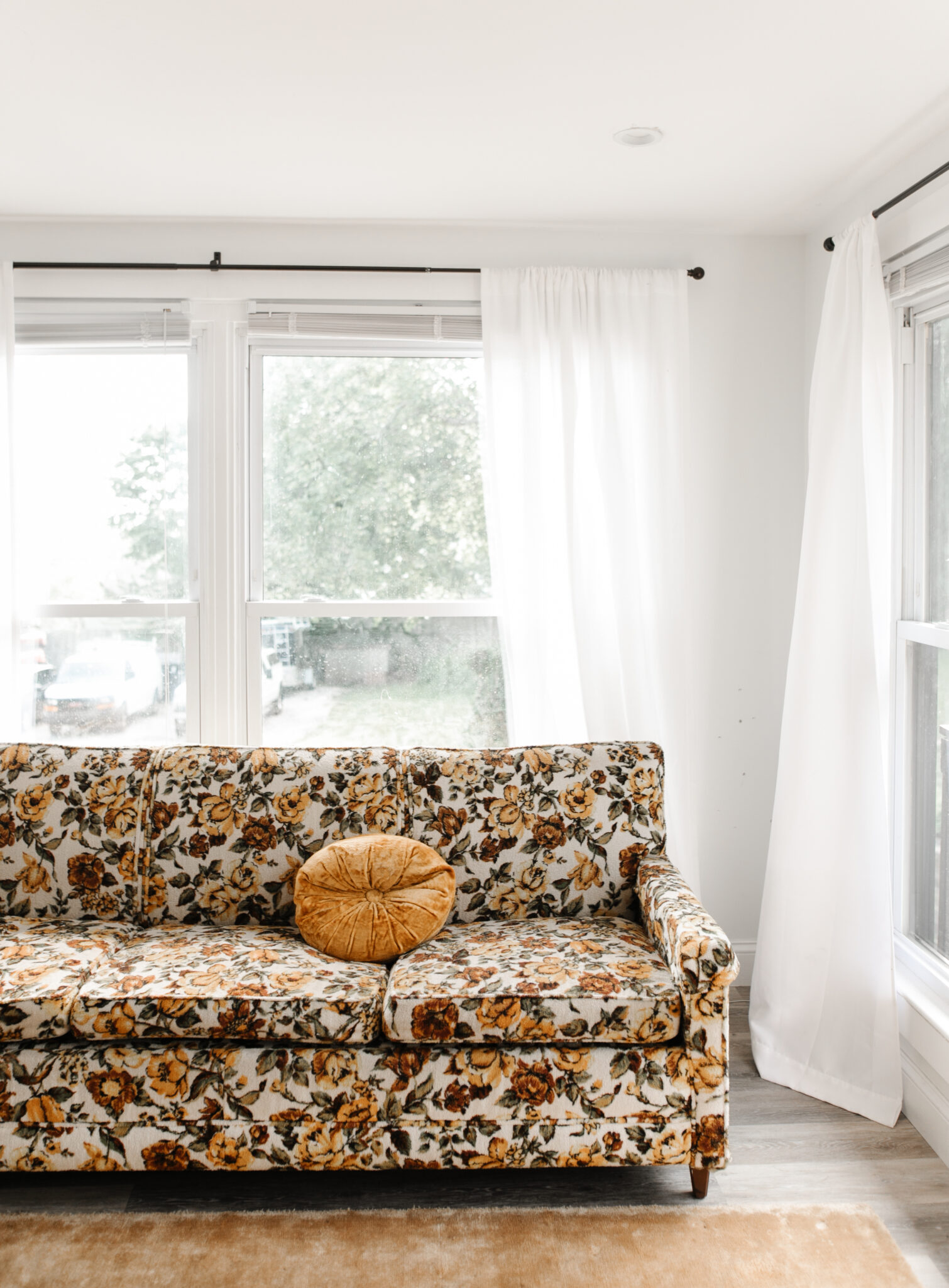 How to Use Your Space for Airbnb - The Chris and Claude Co. Design ...